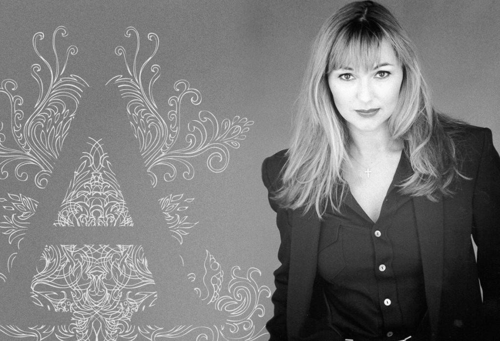 Profile - Amanda J Thompson OBE